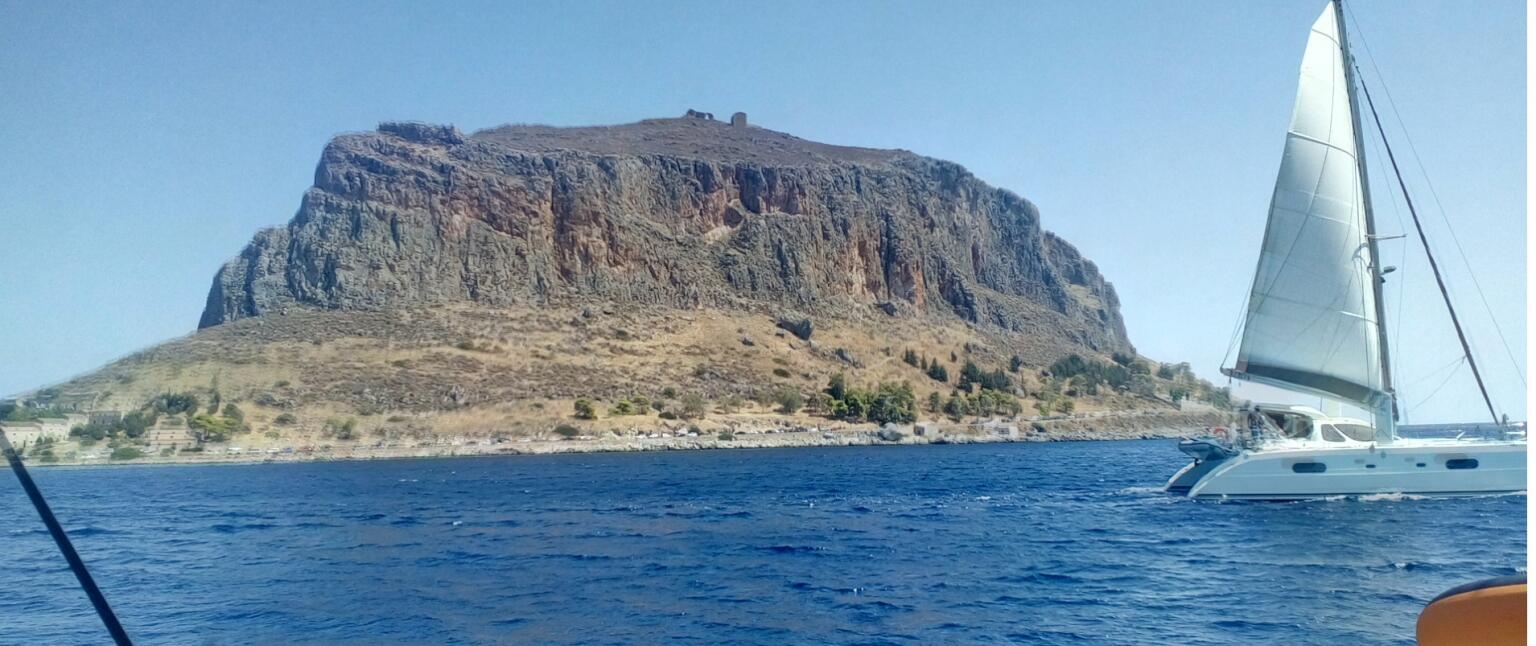 Skippered Sailing Holidays in Greece | All-Inclusive Yacht Charters